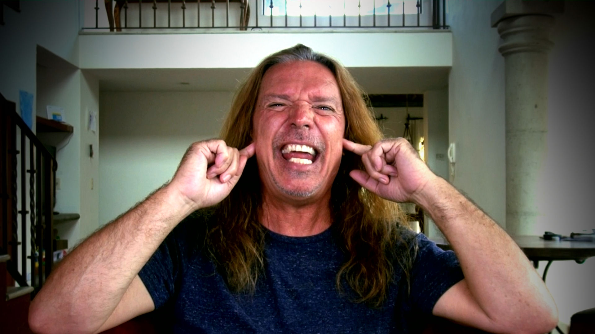 Singing Into The MASK - What Is It? - How do you Use It? Vocal Tutorial ...