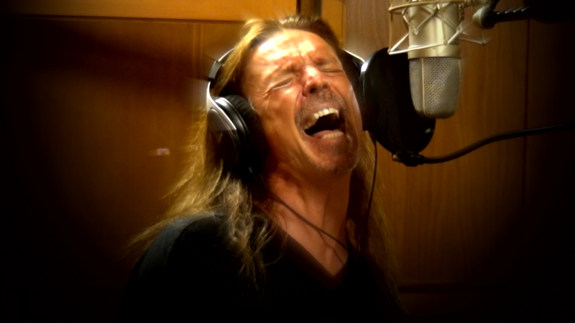 How To Sing With Distortion and Rasp Or Grit - Tutorial ...