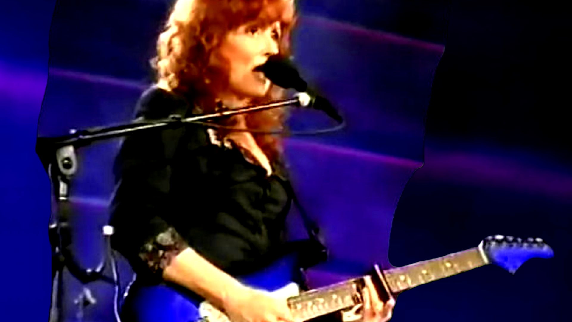 What Makes This Singer Great? Bonnie Raitt - KenTamplinVocalAcademy.com