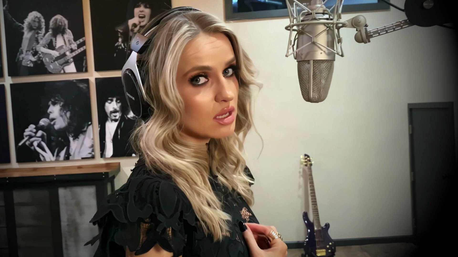 Jesus Christ Superstar - Heaven On Their Minds - Cover - Gabbi Gun ...