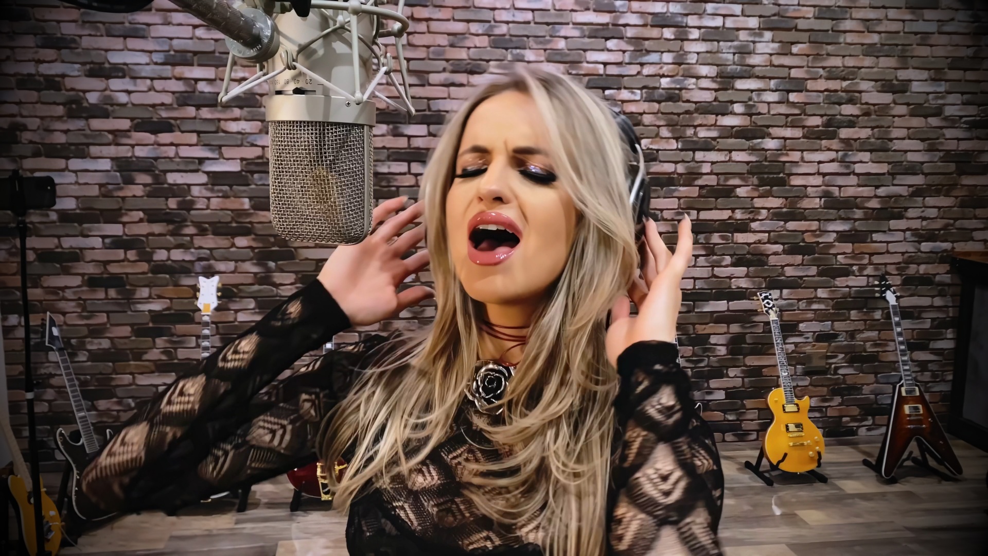 Whitesnake - David Coverdale - Here I Go Again - Cover - Gabbi Gun ...